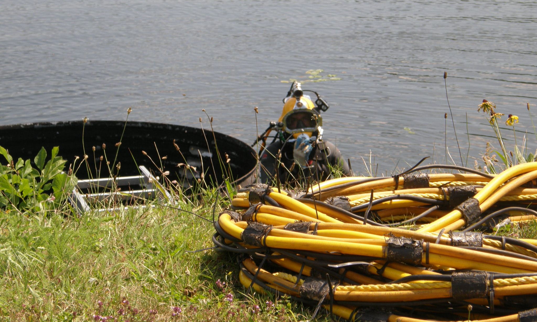 Diving Services Incorporated: Dam Inspections